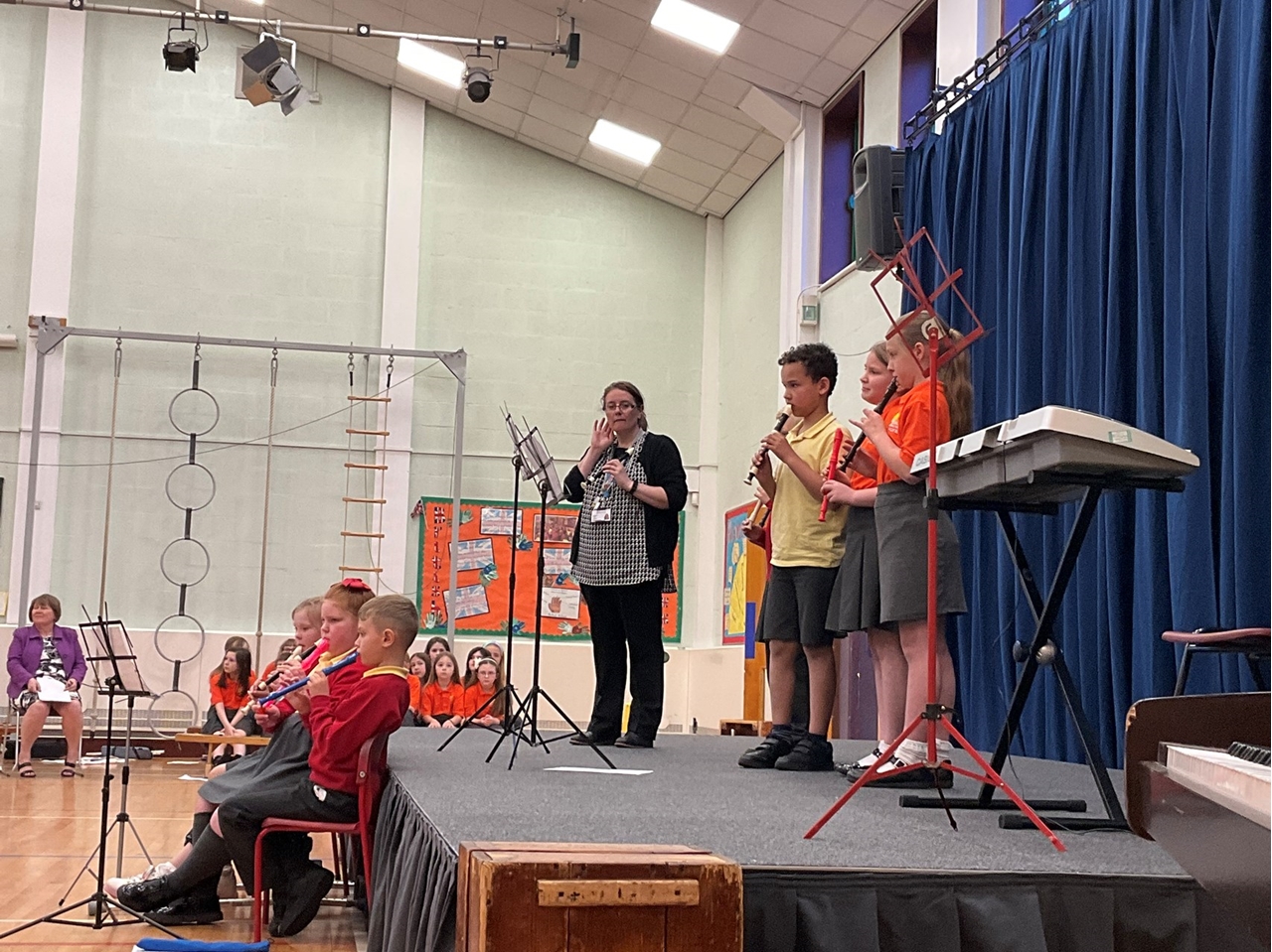 Roberts Primary School - Music Recital