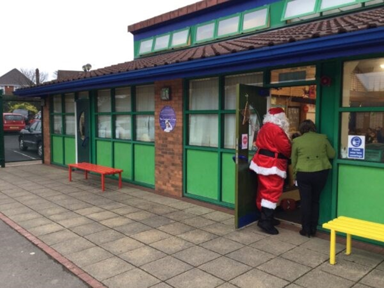 Roberts Primary School - Santa Visit